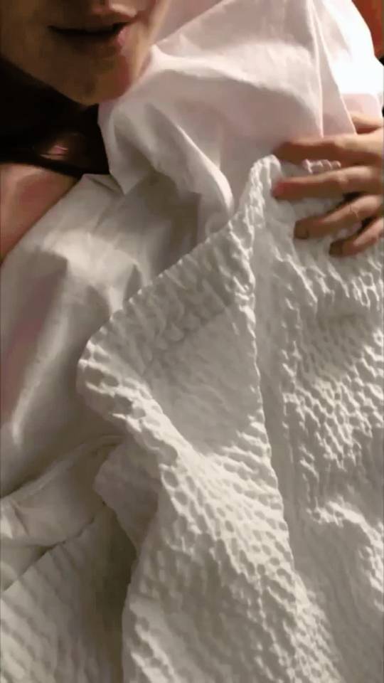 Surprise Reveal | Scrolller