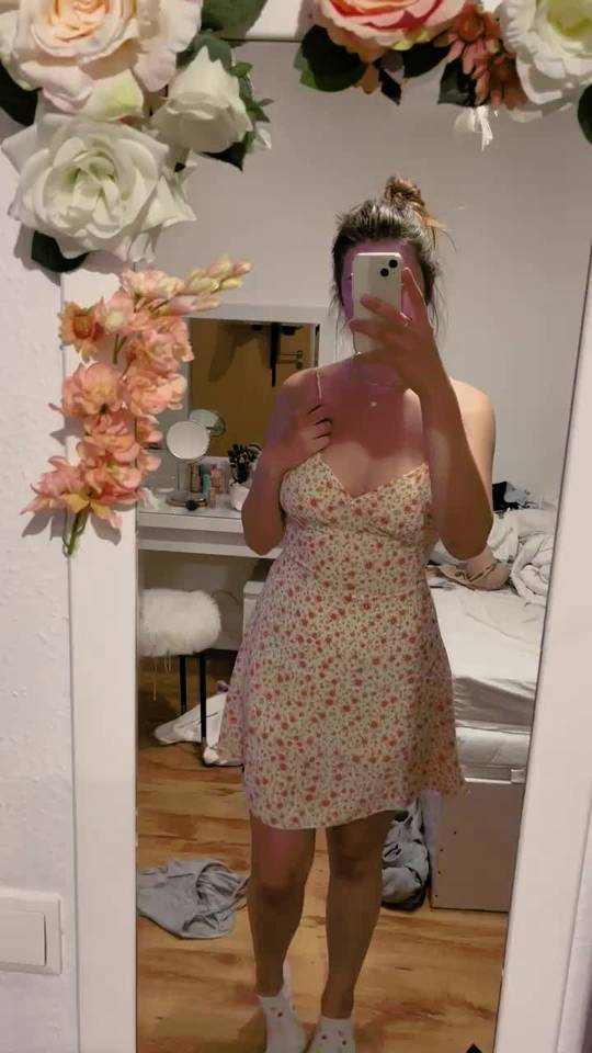 Surprise surprise 🤭 | Scrolller