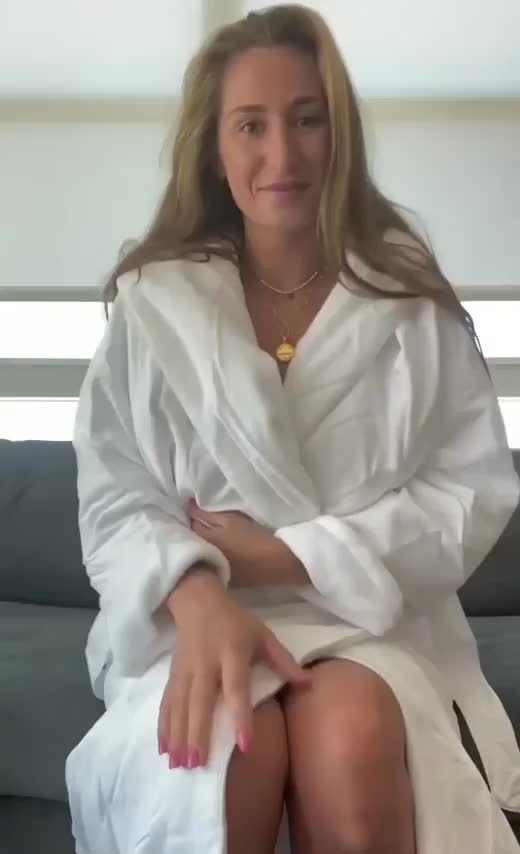 Surprising us what’s underneath | Scrolller