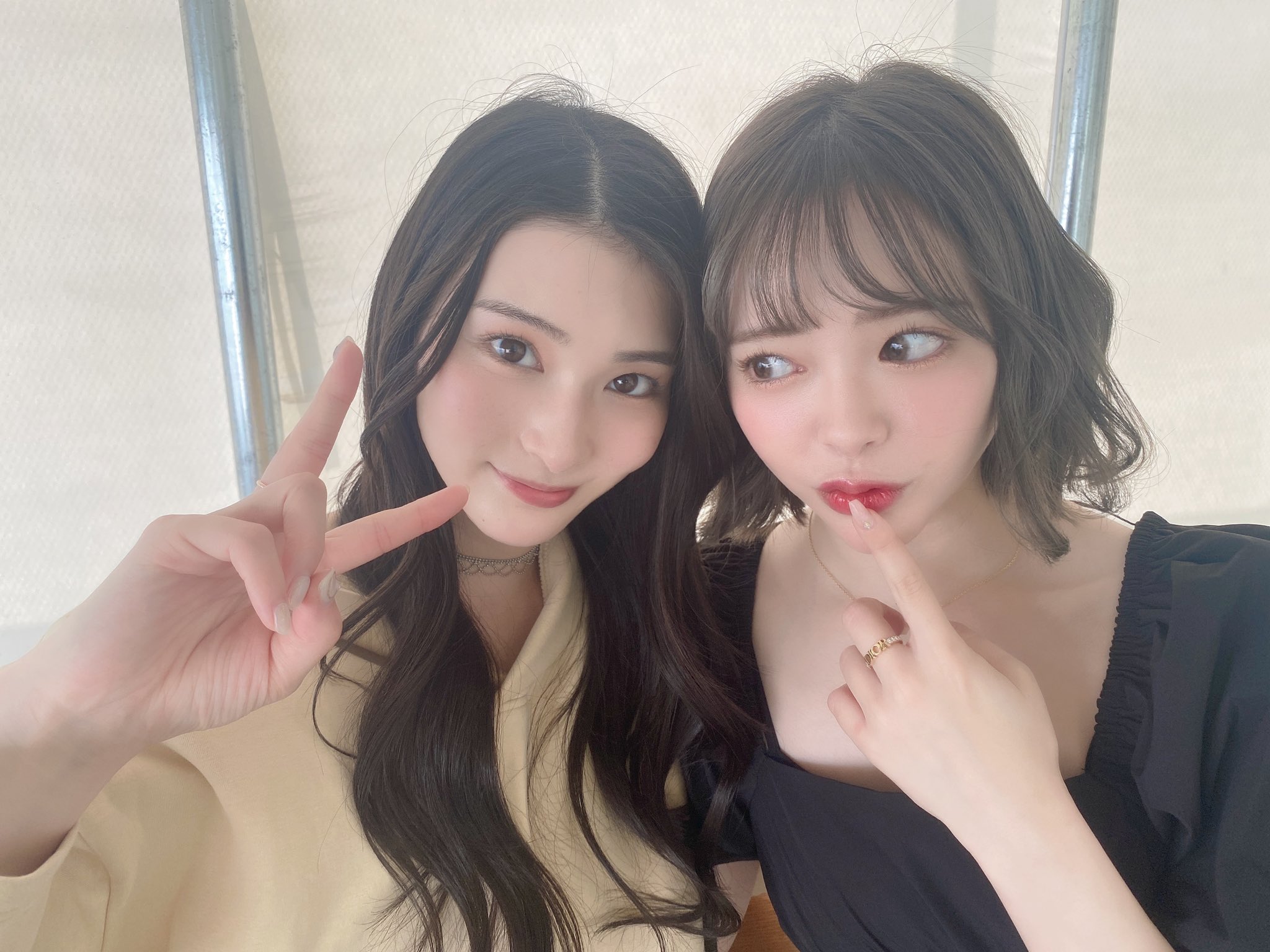 Suzu and Yuna | Scrolller