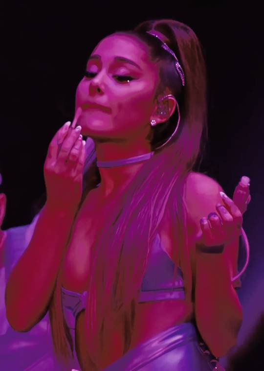 Sweetener Era | Scrolller