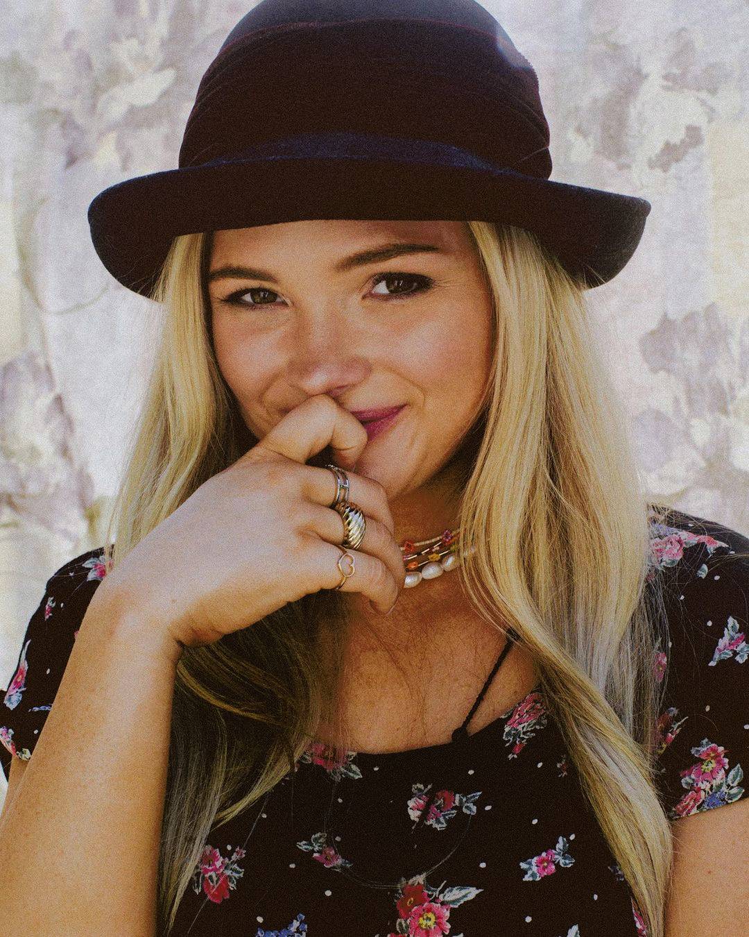 Sweetness. | Scrolller