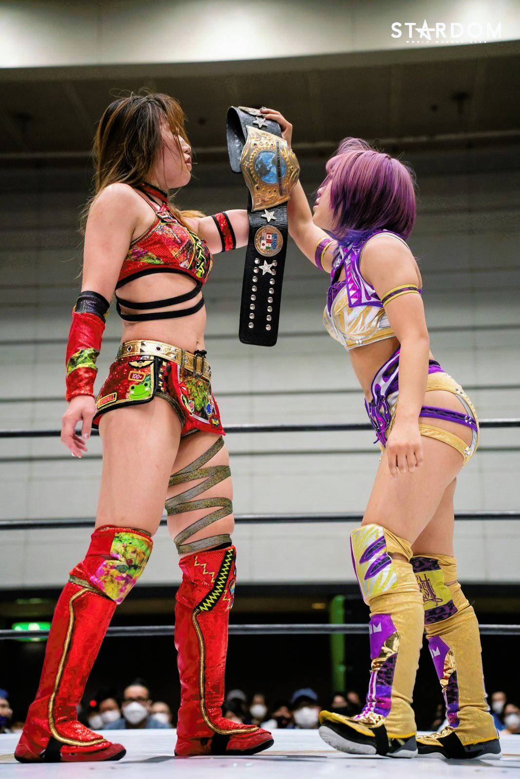 Syuri and AZM | Scrolller