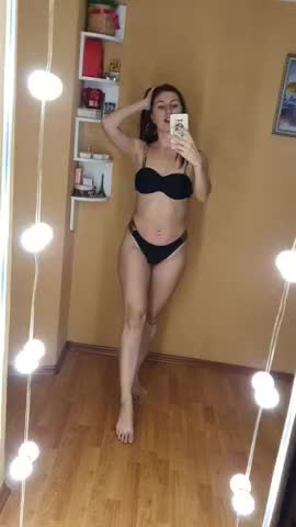 Take me somewhere warm | Scrolller