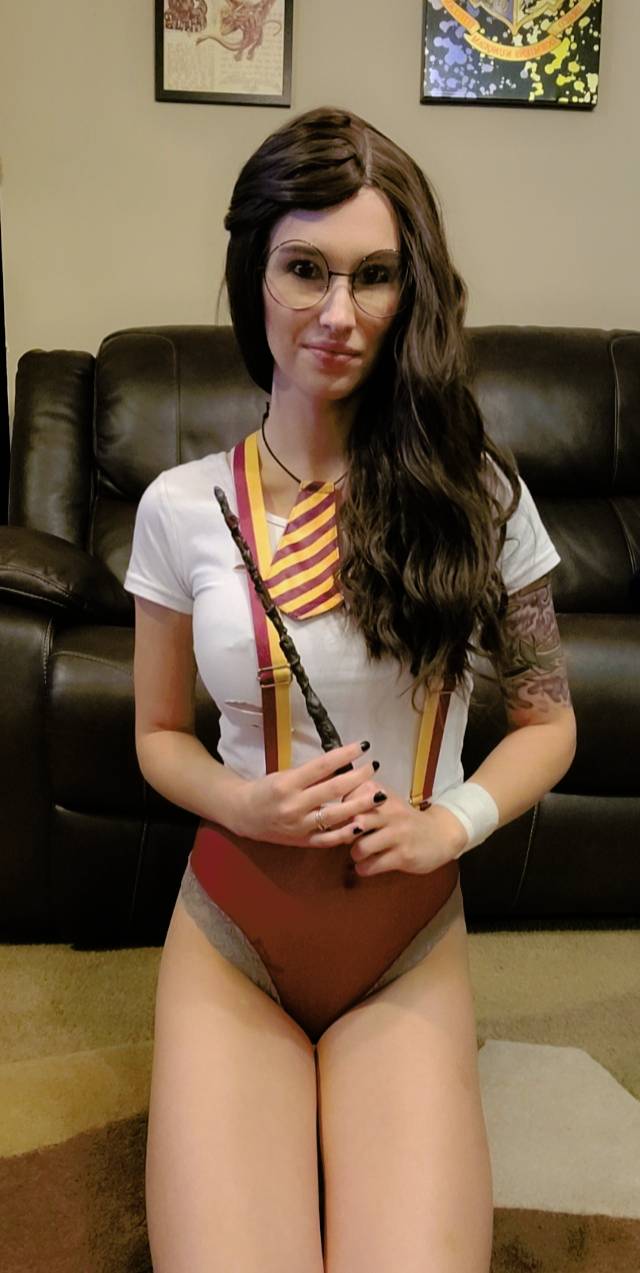 Take me to the chamber of secrets | Scrolller