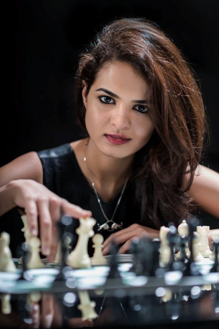 Tania Sachdev | Scrolller