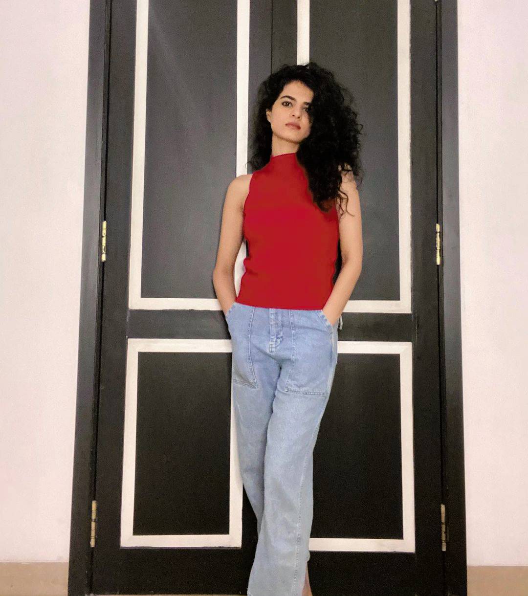 Tania Sachdev [IRTR] | Scrolller