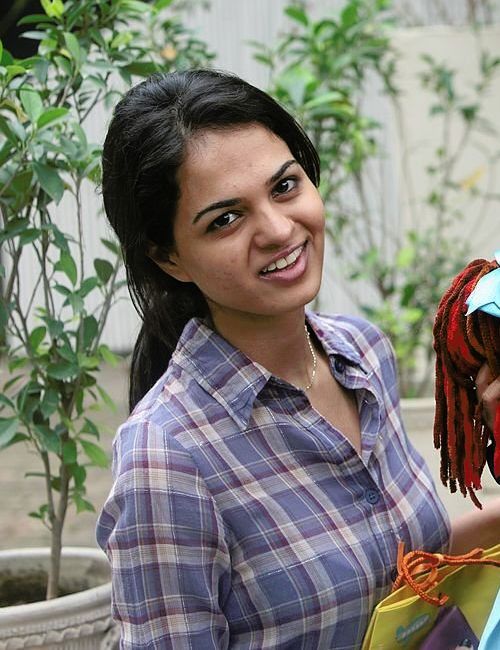 Tania Sachdev | Scrolller