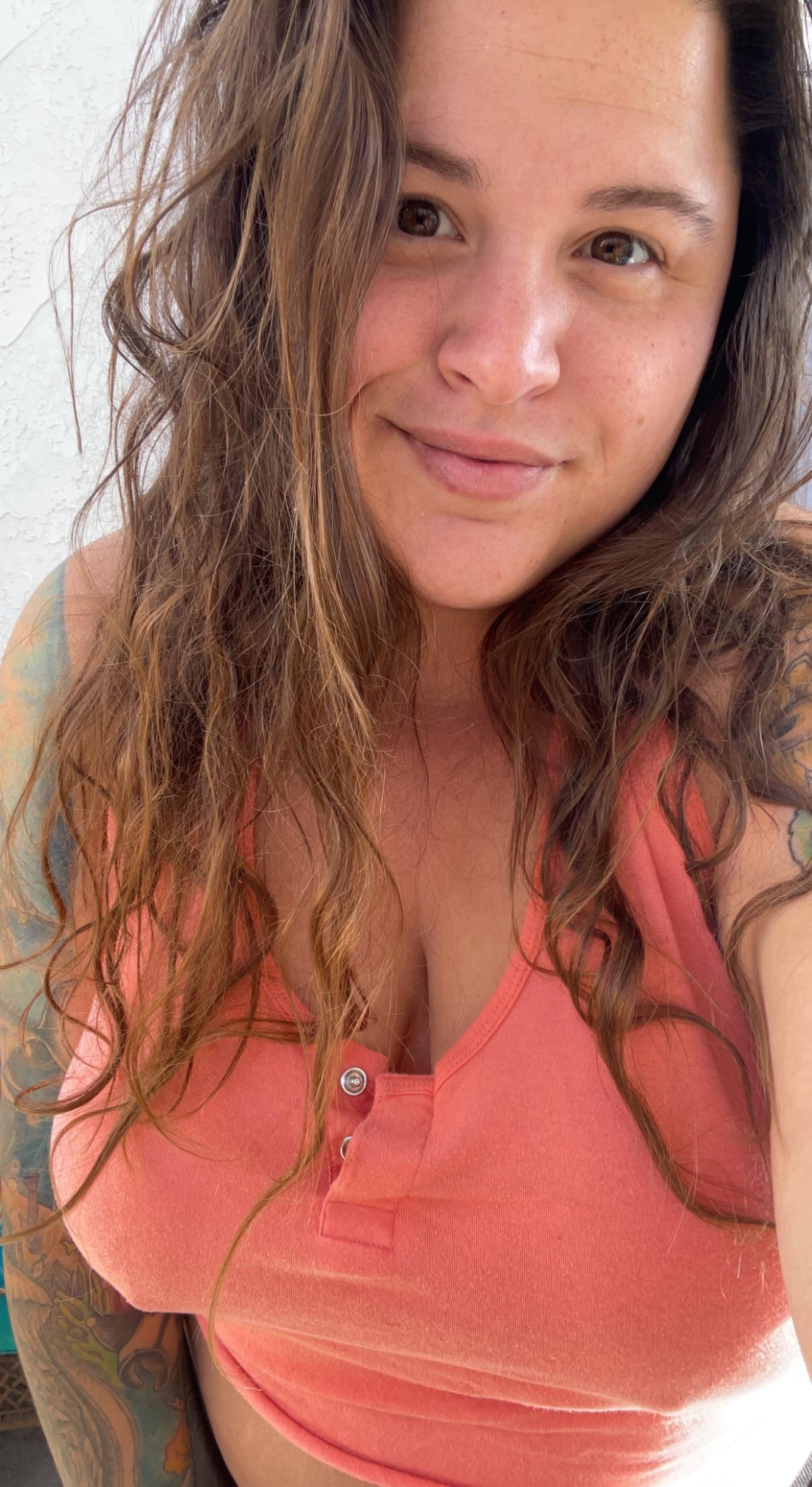 tatted bbw stoner with big natural titties | Scrolller