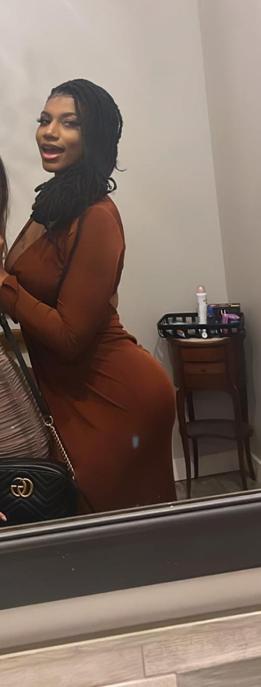 Taylor rooks | Scrolller