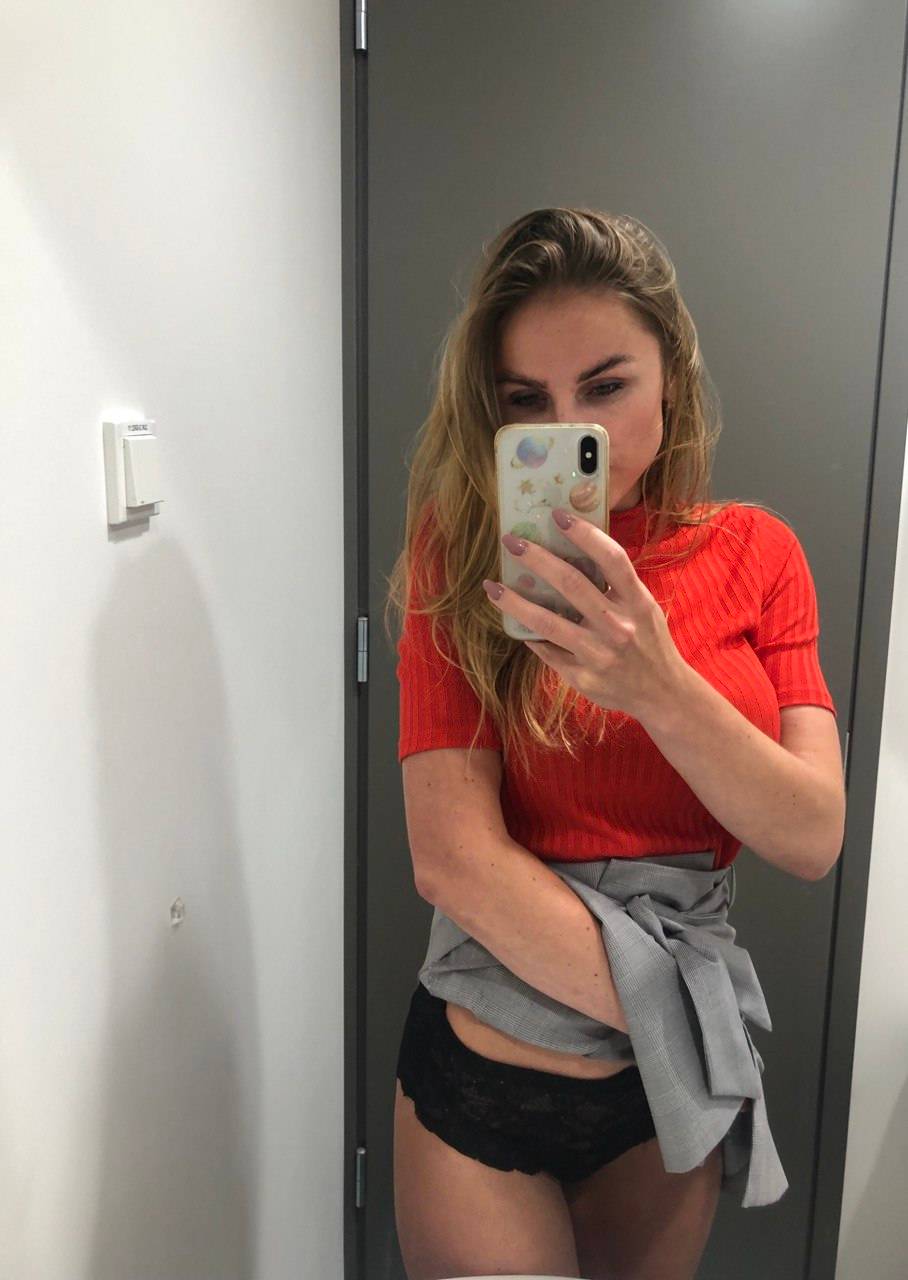 teasing you with my black panties while being at work | Scrolller