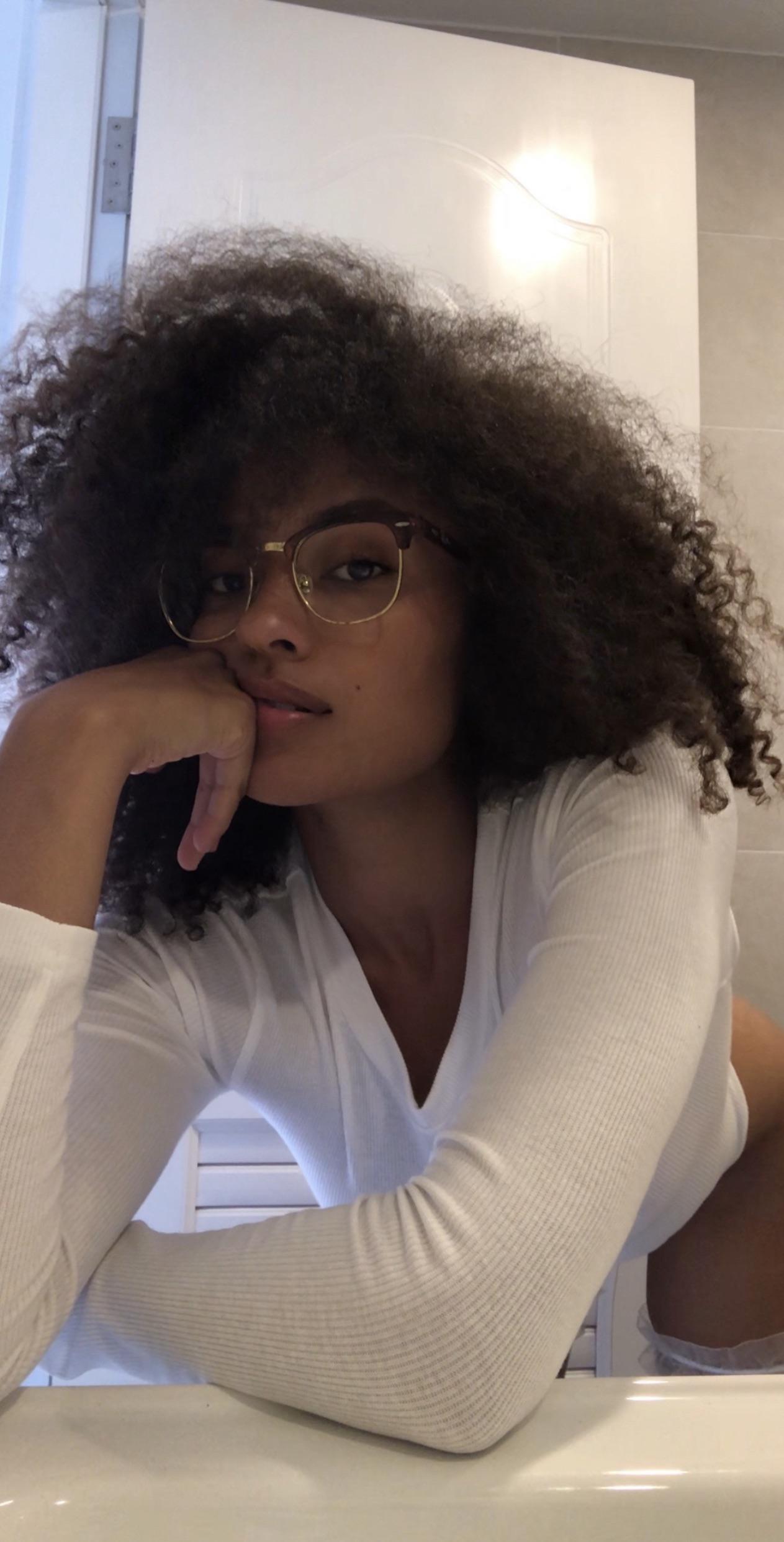 Tell me your favorite position | Scrolller