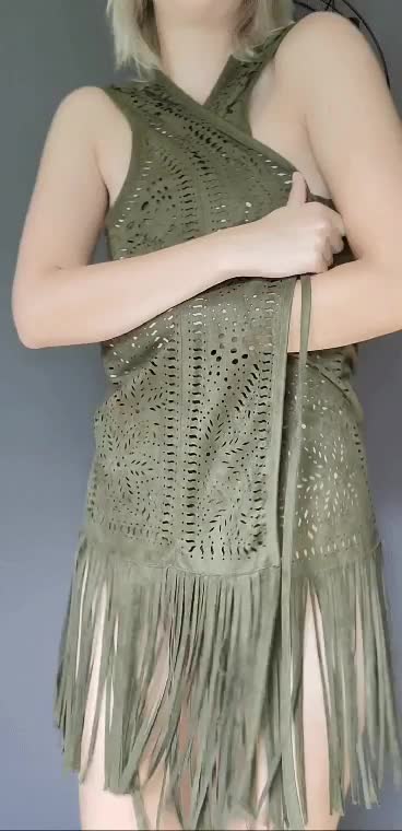 The 3 P’s Pale, Petite, and Perky | Scrolller