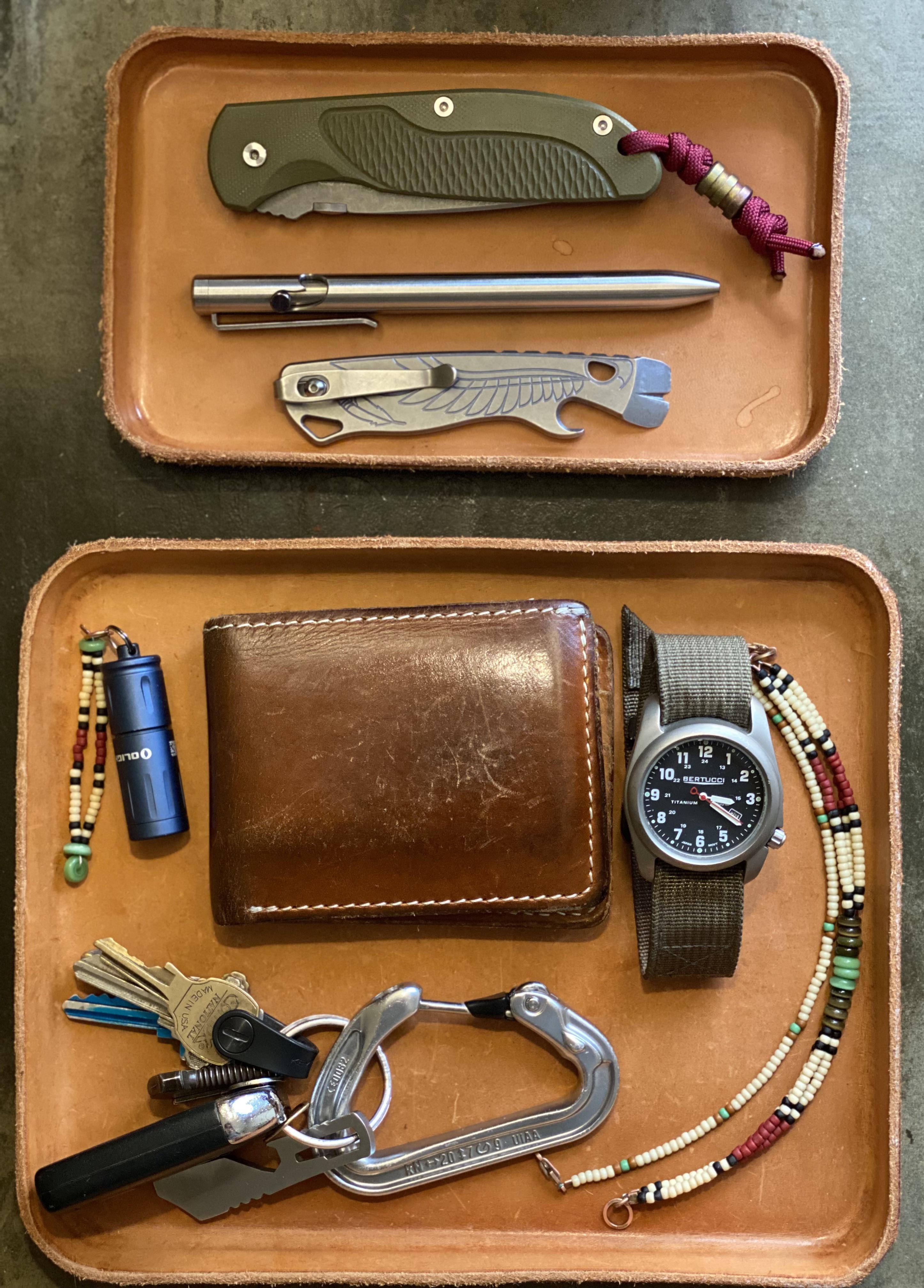 The EDC | Scrolller