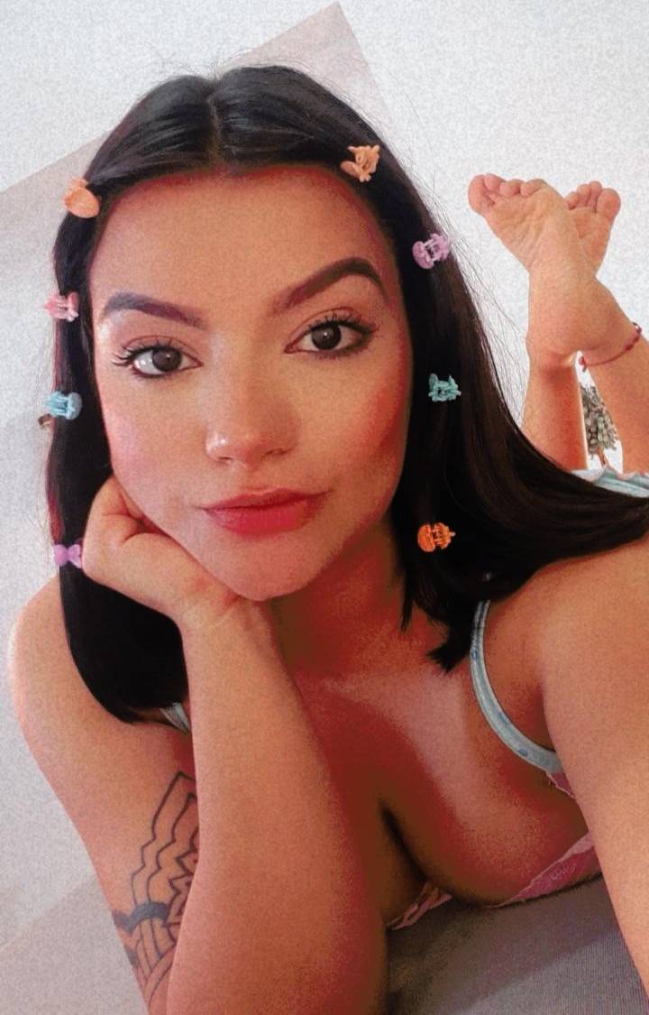 😇 The Girl Next Door😇 | Scrolller