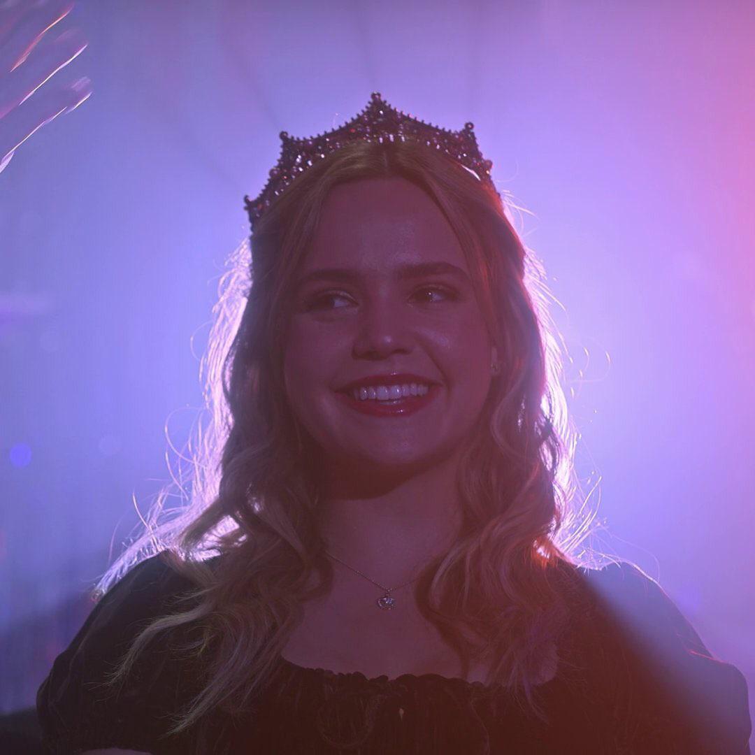 The Queen. | Scrolller