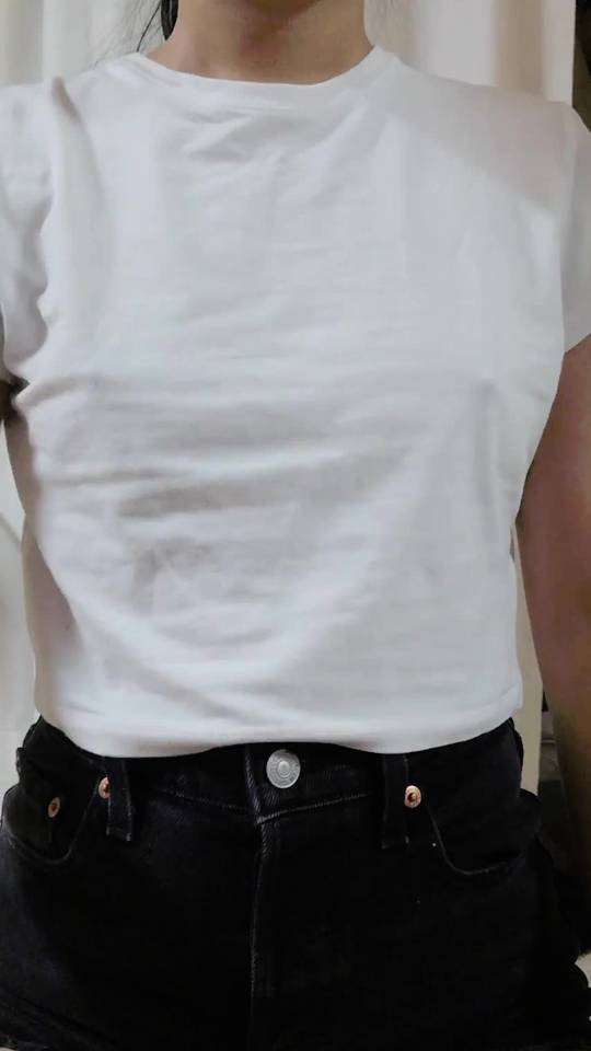 do you like the way my boobs bounce? ☺️ | Scrolller