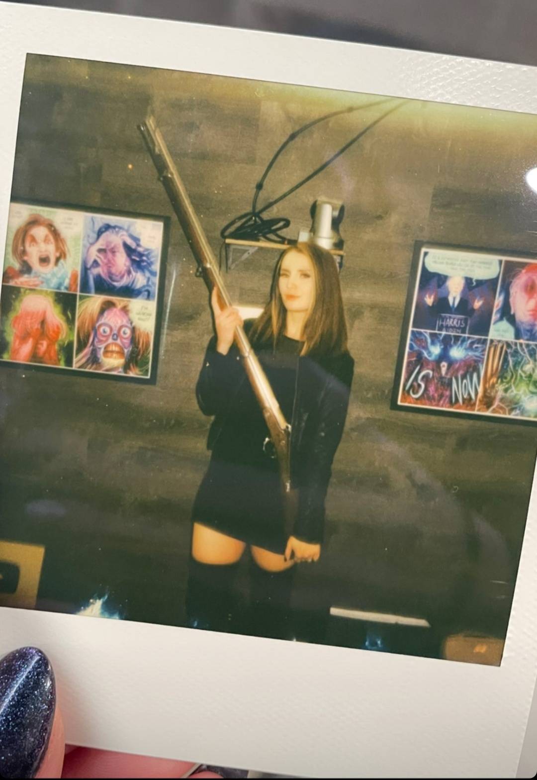 Thigh-High Boots and a Tight Dress. 🥵 ... Damn. | Scrolller