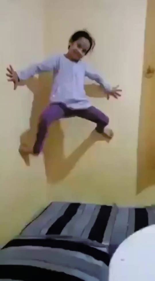 This Kid have some Spider man Skills | Scrolller