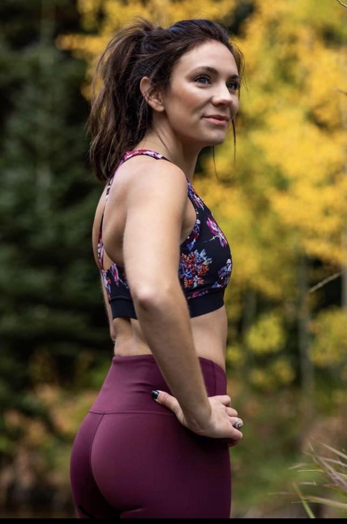 Thong line | Scrolller