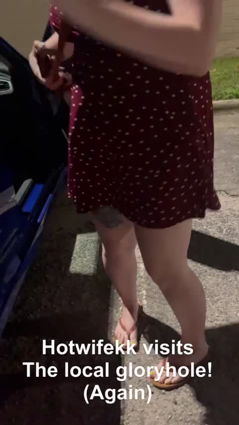 Three strangers creampie wife at the gloryhole while husband watches | Scrolller