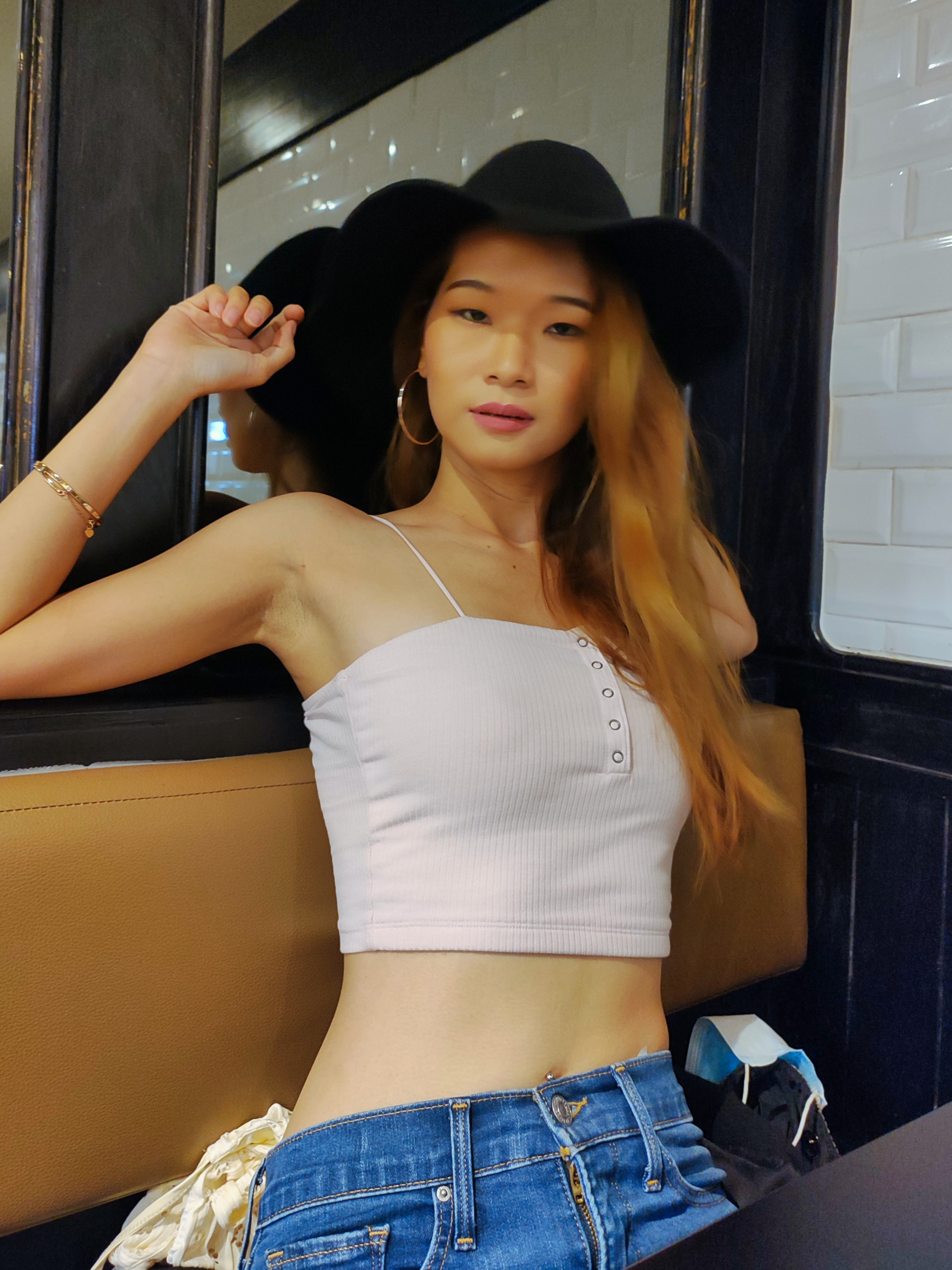 Tickypose (Thai Korean) | Scrolller