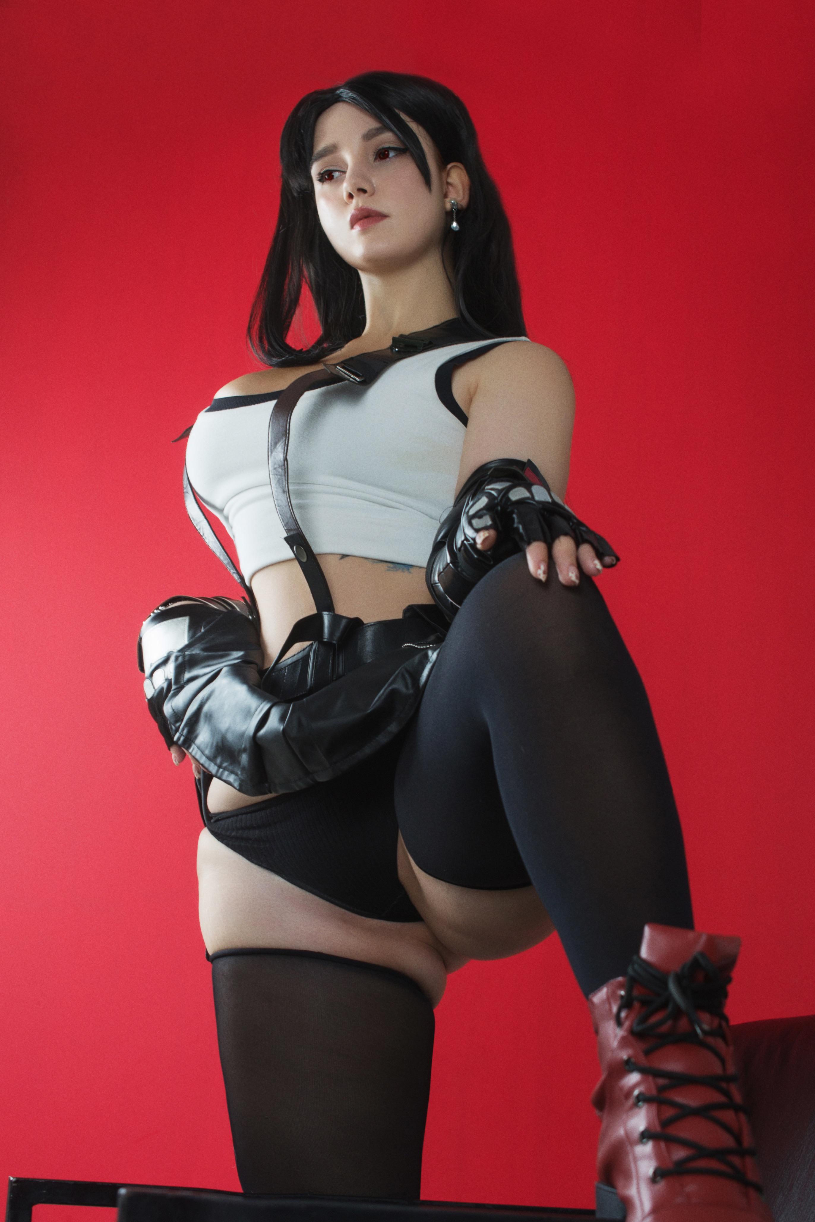 Tifa cosplay by JyuSan | Scrolller