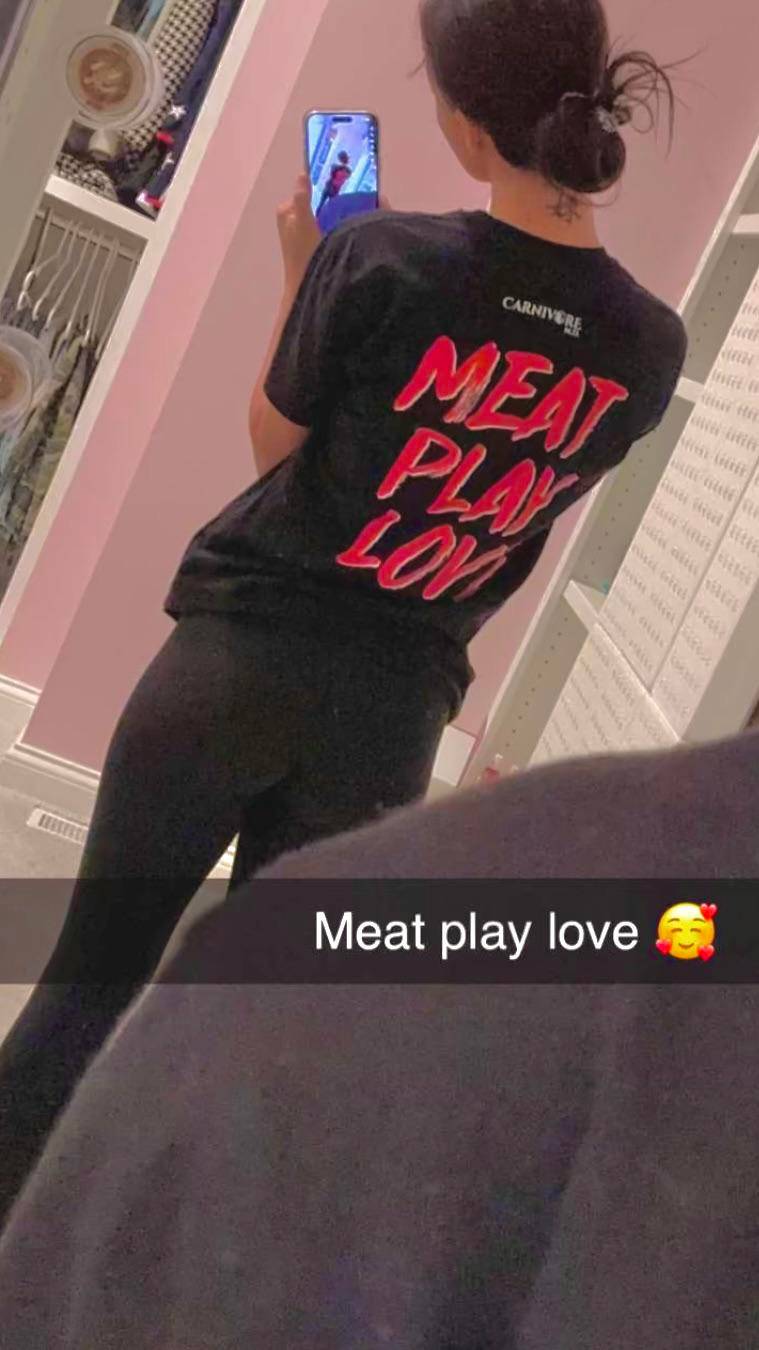 Tight lil butt | Scrolller