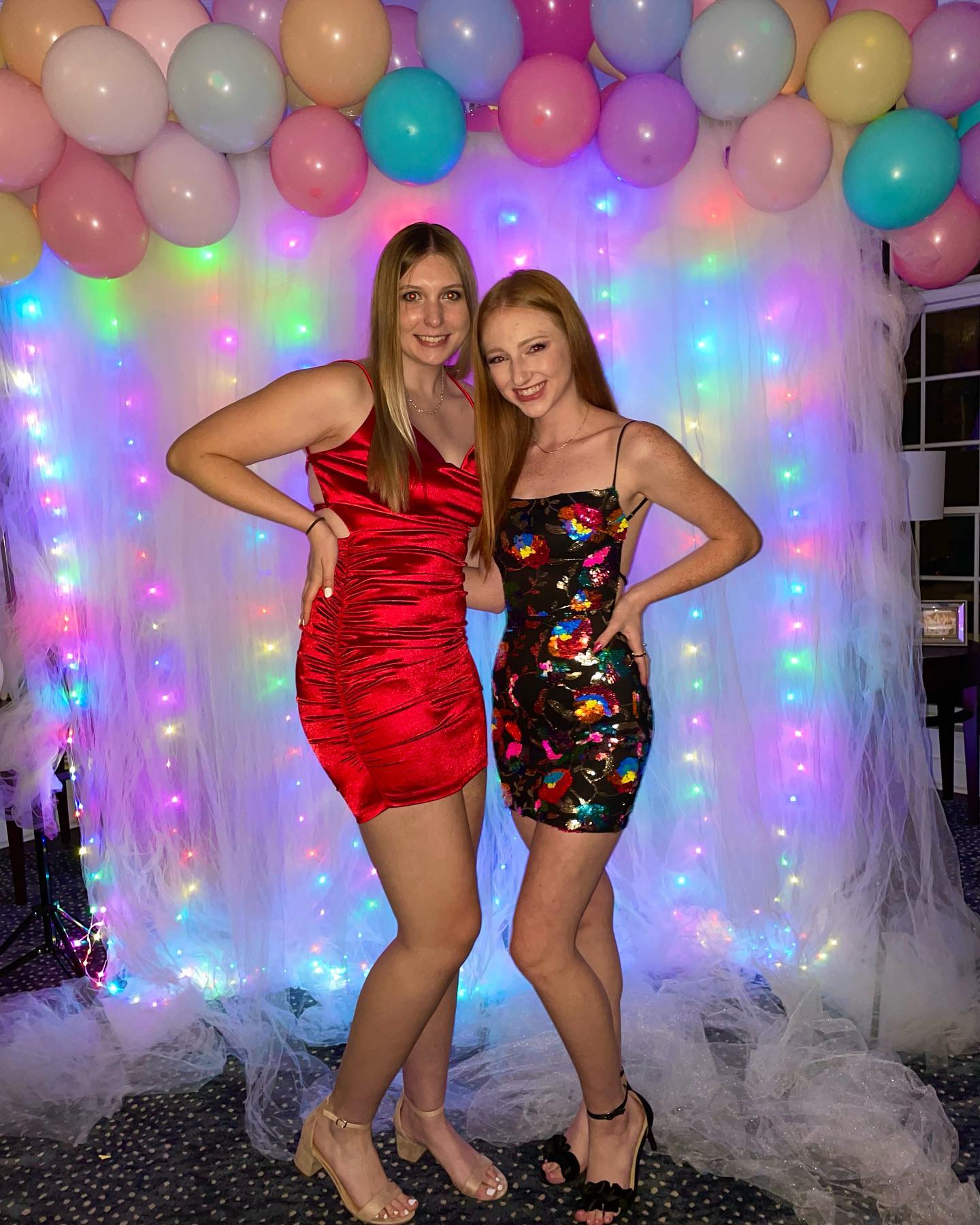 Tight Shiny Dress | Scrolller