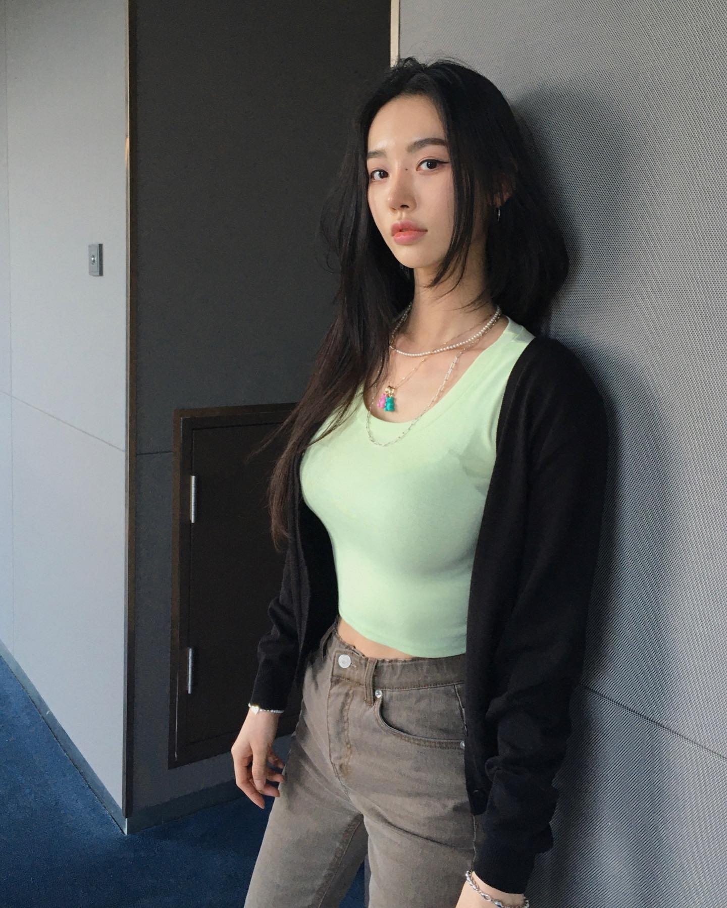 Tight top | Scrolller