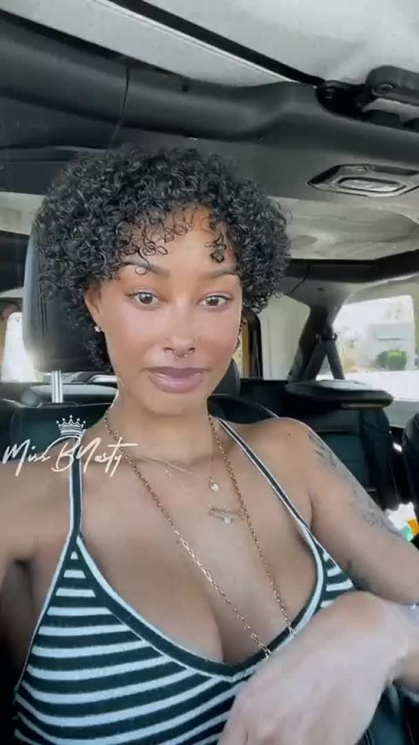 Titty Tuesday | Scrolller