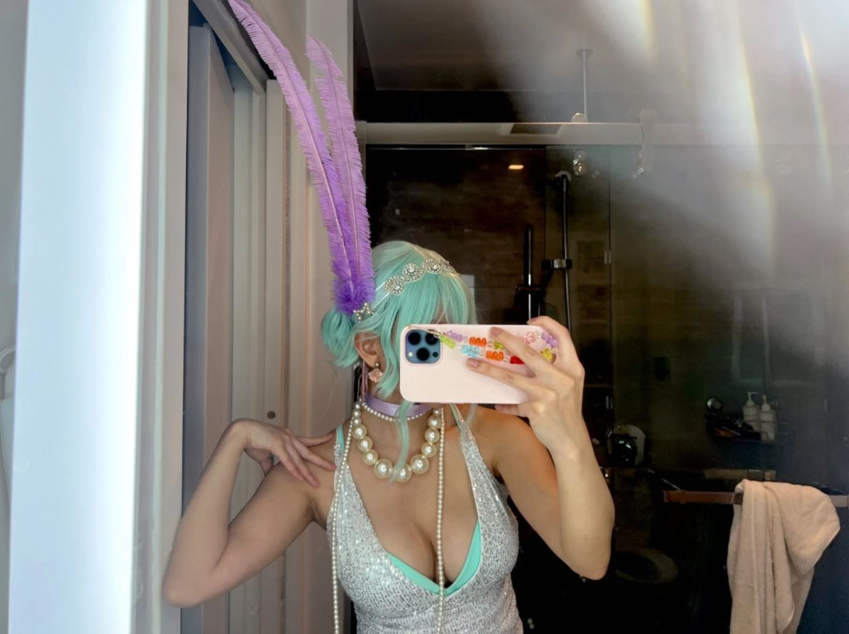 Tittyfuck machine | Scrolller