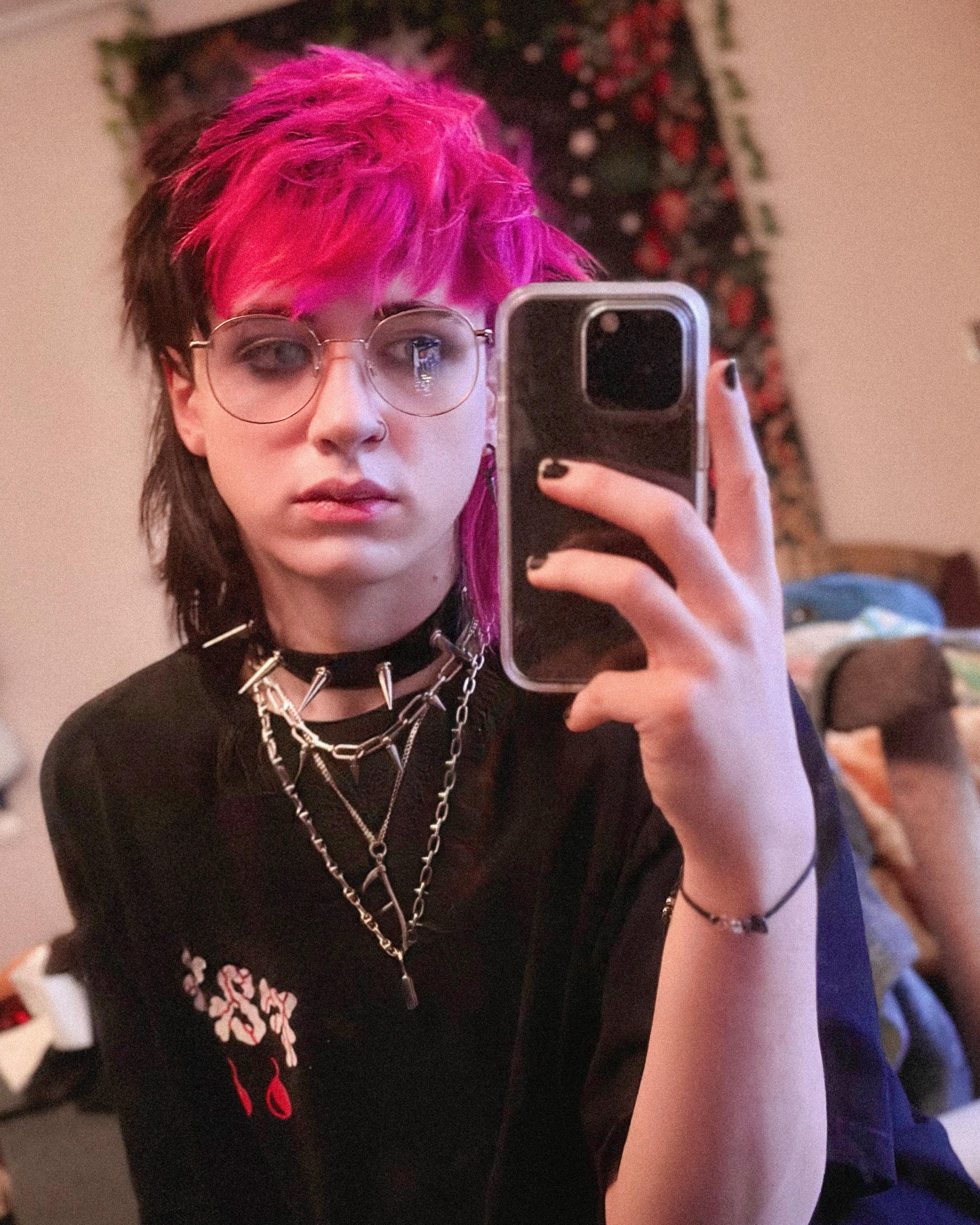 too many spikes? | Scrolller