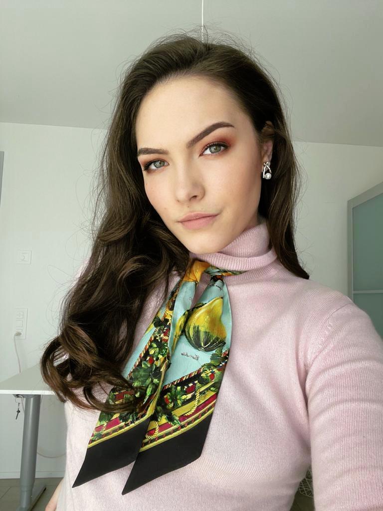 Too much sweater? 😇 | Scrolller