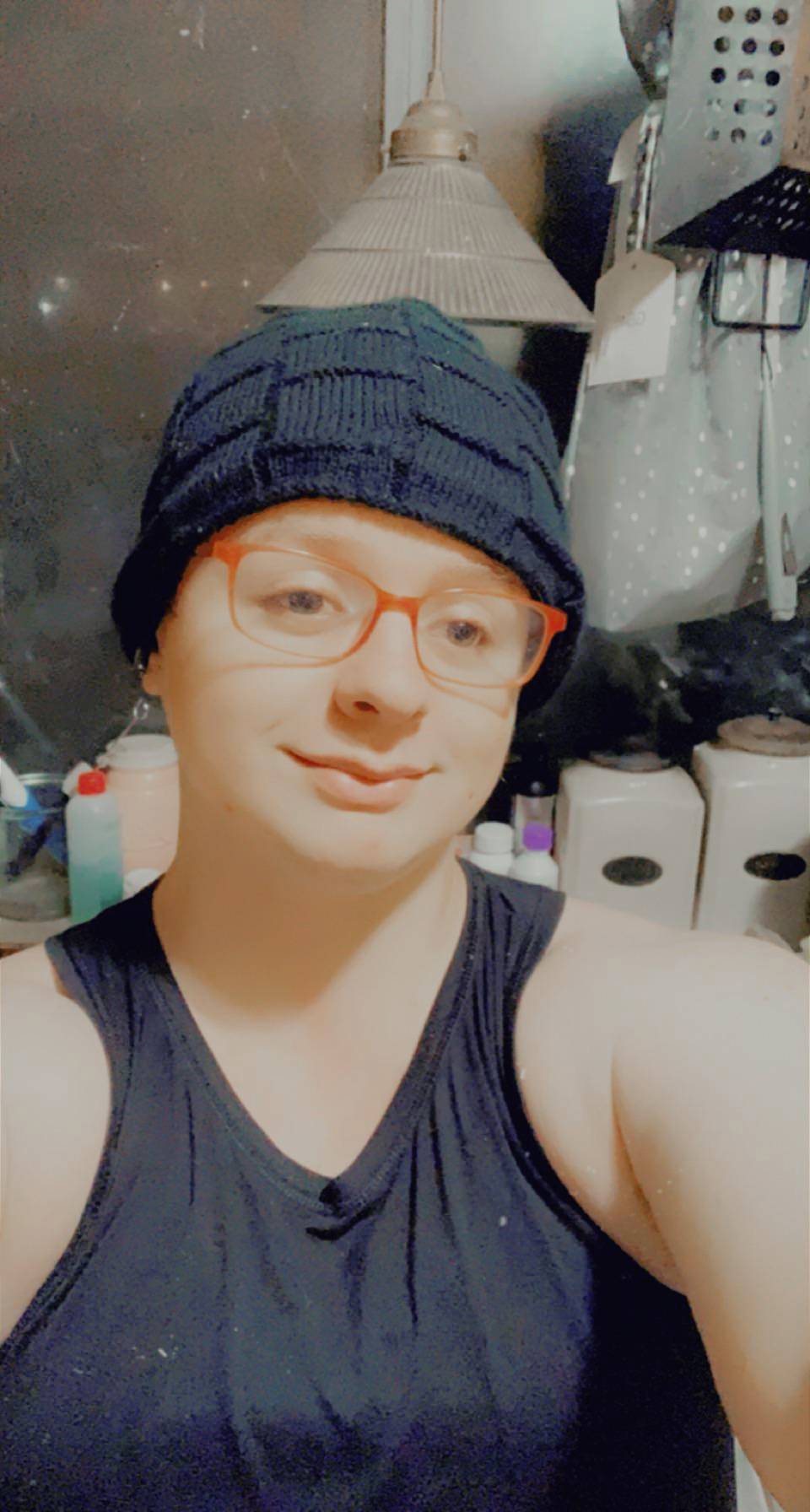 Trans girl looking for something | Scrolller