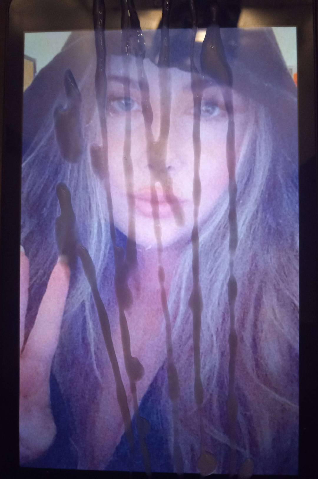 Trayc33 N0 Pixel Streamer | Scrolller