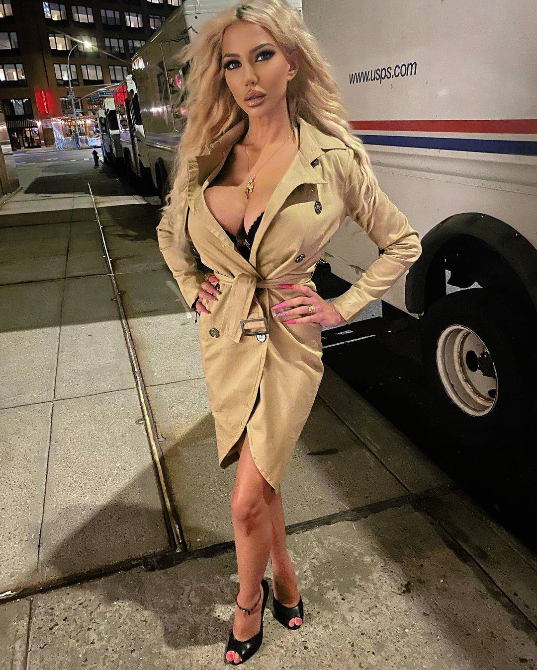 Trench Coat | Scrolller