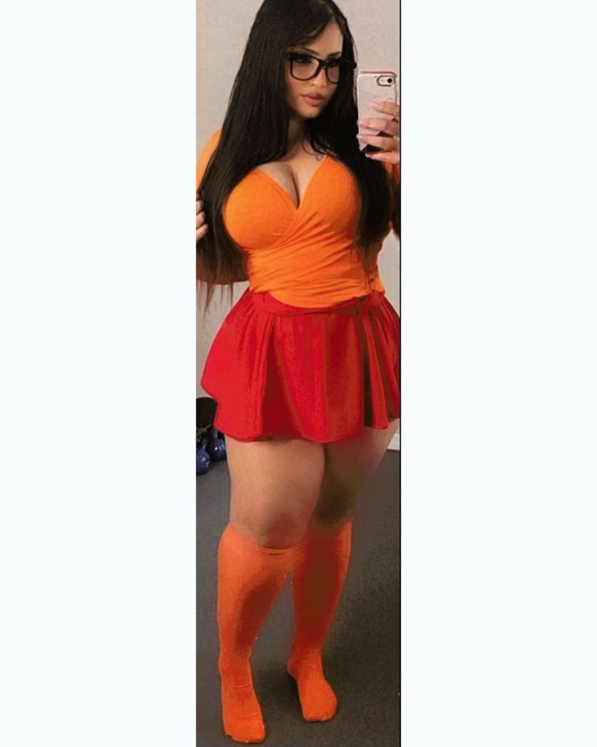Velma by u/xtina_colombiana | Scrolller