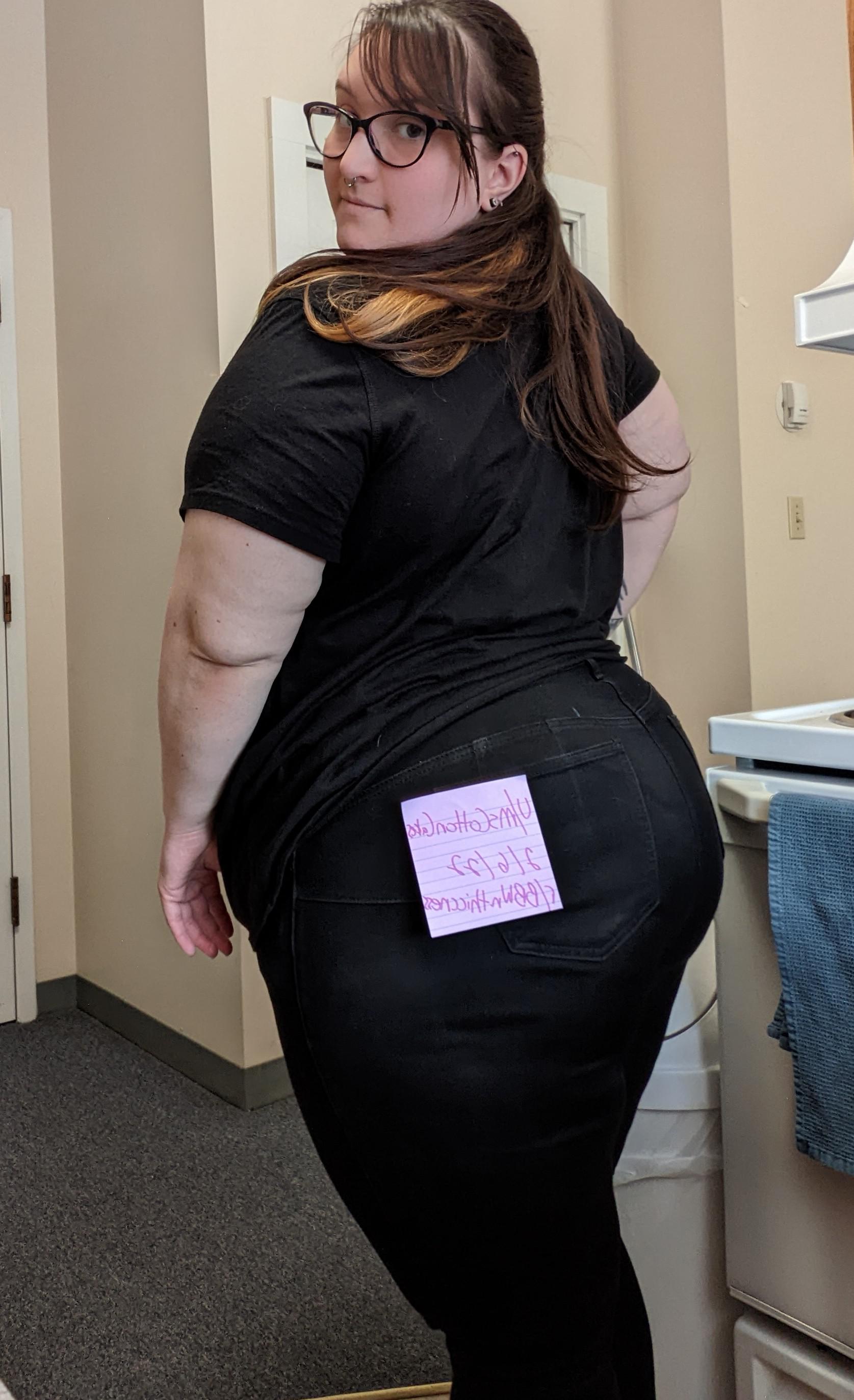 Verification post | Scrolller