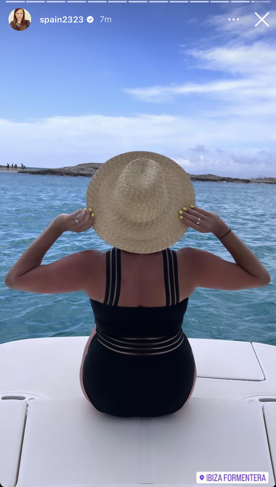 View from behind | Scrolller