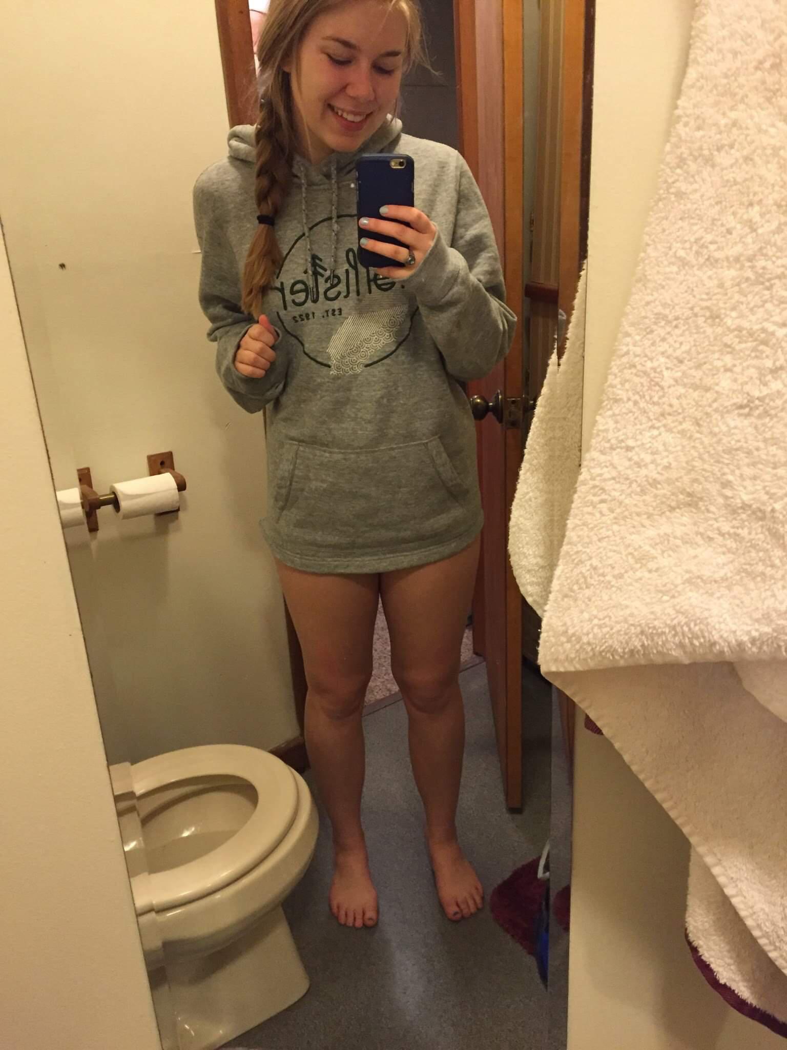 Wanna have some fun now? Dm me.. Sc : sararogan20 | Scrolller