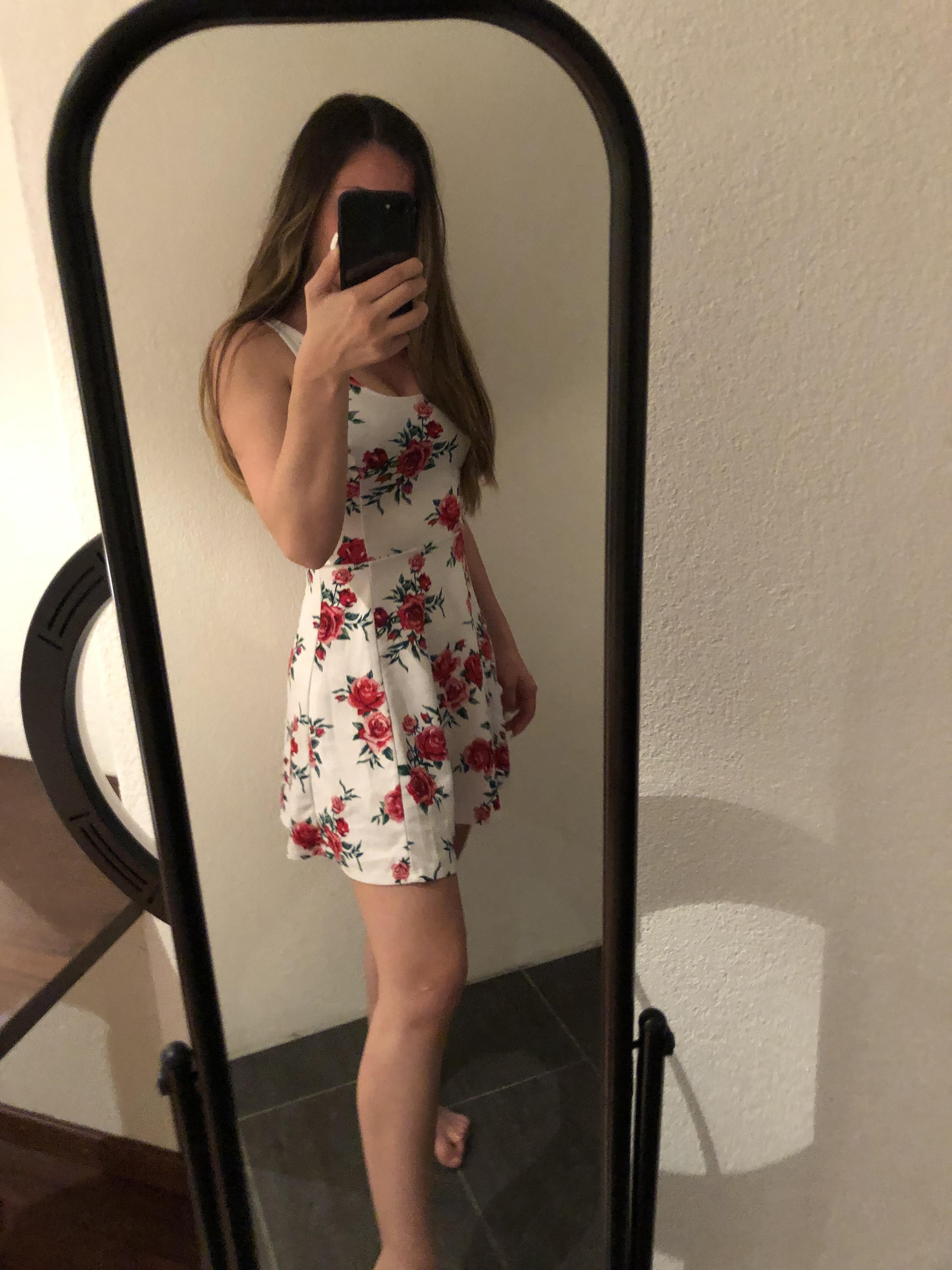 Wanna Lift My Skirt And See Whats Underneath Scrolller