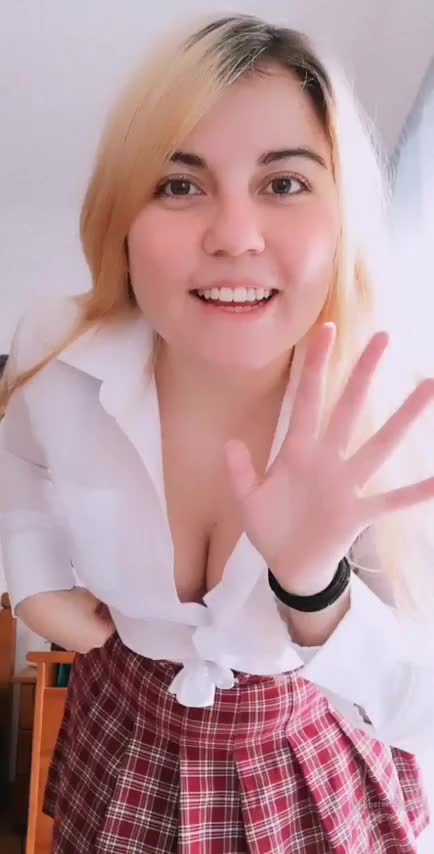 Wanna lift up my skirt and use me, daddy? 🥺 | Scrolller