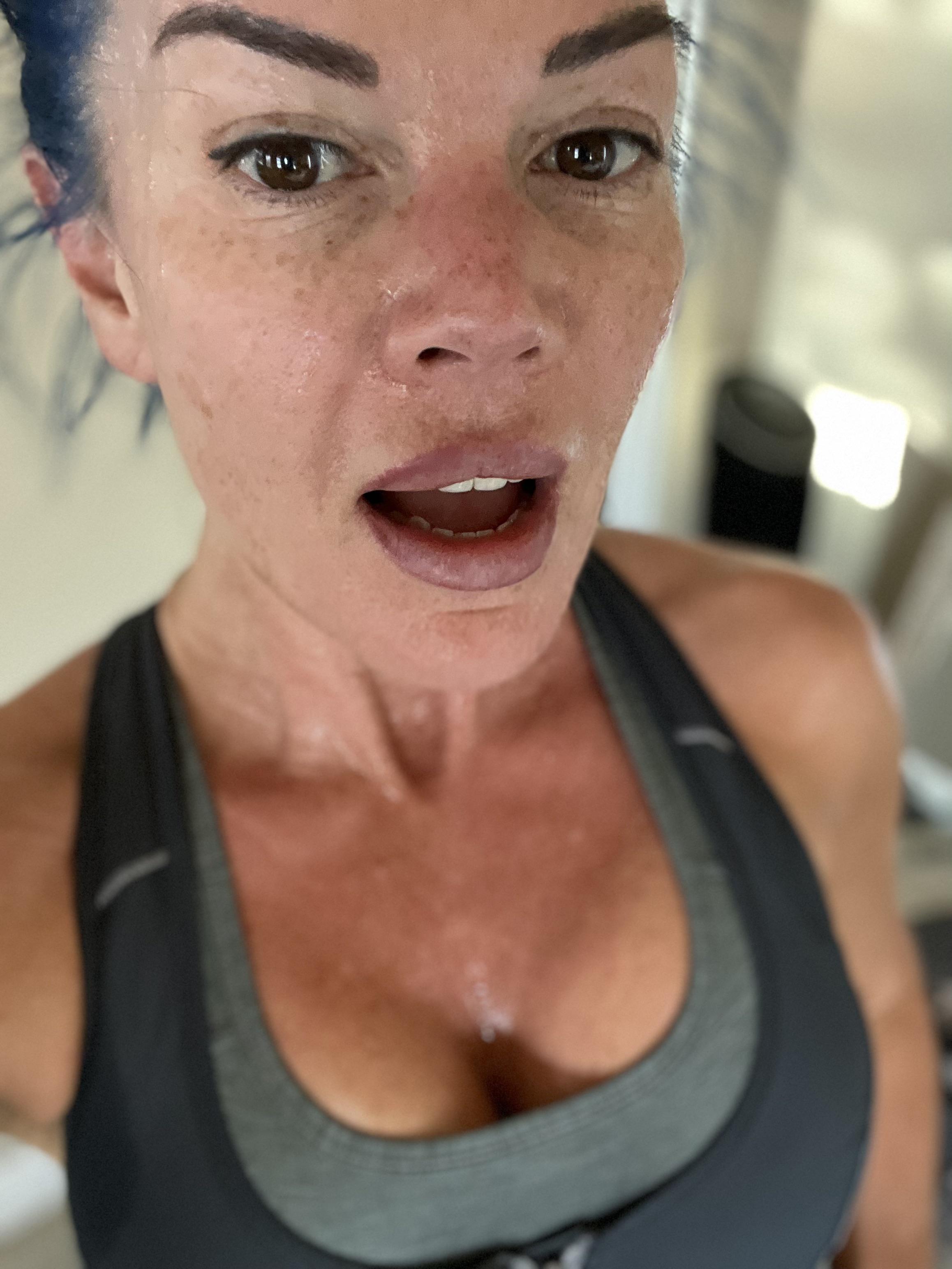 Warm up glisten in full effect | Scrolller