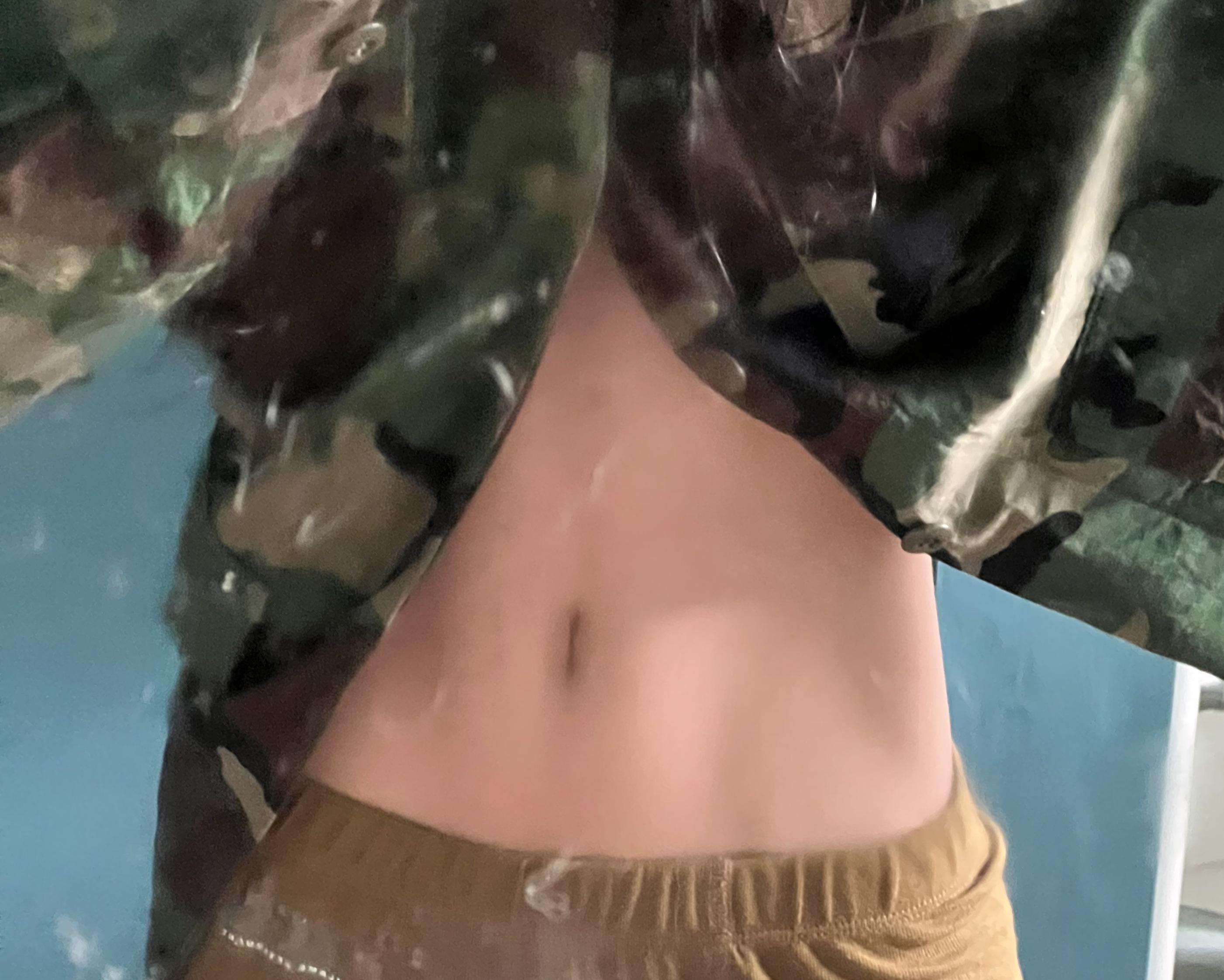 What camo goes the best with femboys ? | Scrolller