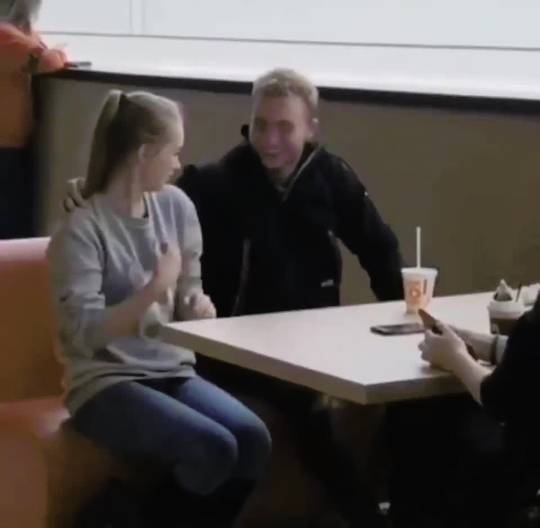 when she mentions how much she likes catapults | Scrolller