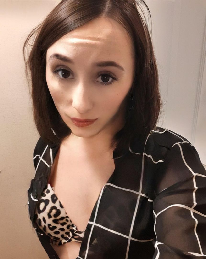 White Boi Looking For Older Bbc Daddy To Turn Me Out Scrolller