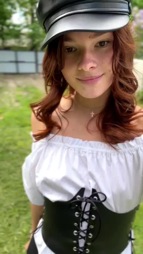 Who Is Up For Some Vacations With 24 Y O Girl With Flat Tits Scrolller