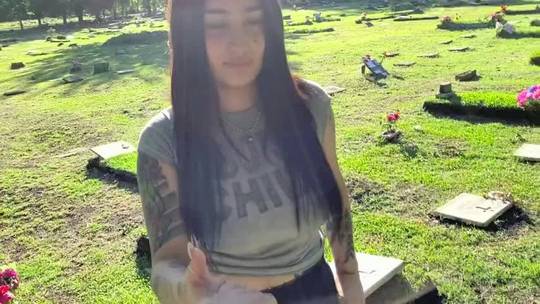 who says romance is dead? | Scrolller