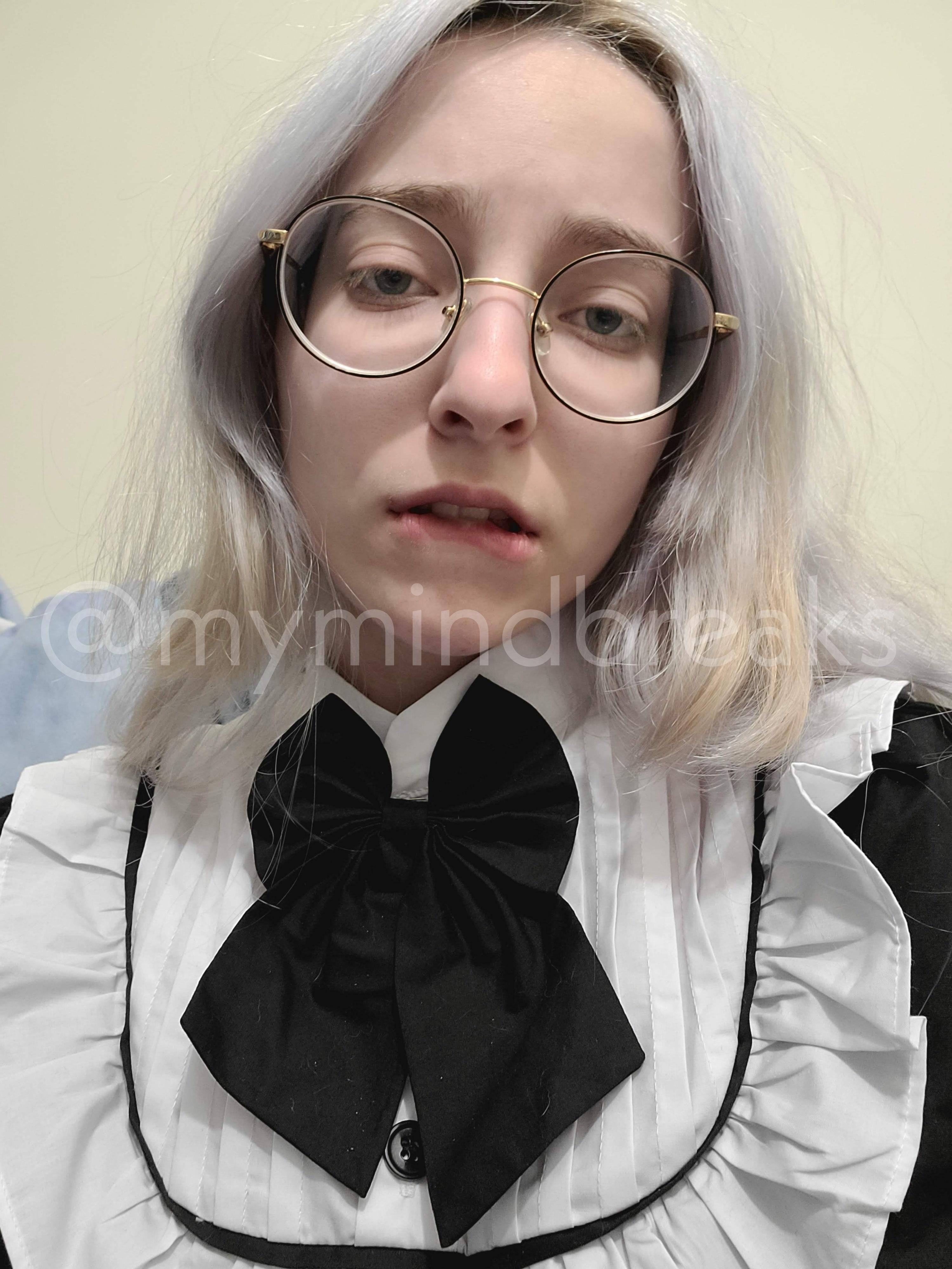 who wants to be my Mr. Claus? | Scrolller